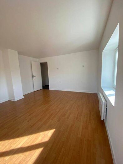 Appartement 4 pièces à louer à Jouy-le-Châtel