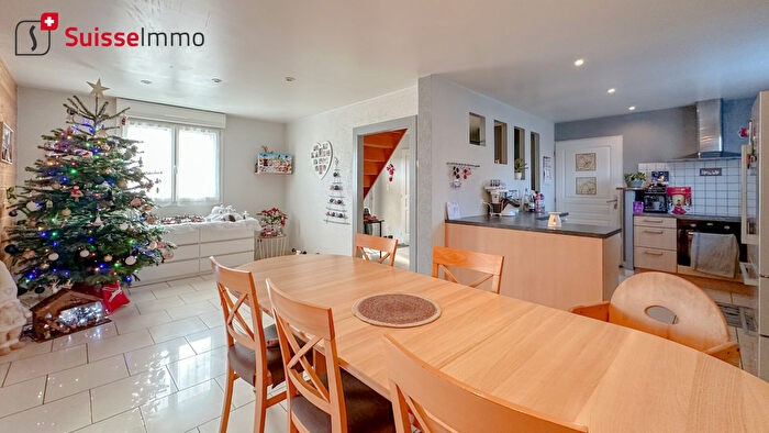 Maison à vendre - Semondans - 7 pièces - 4 chambres