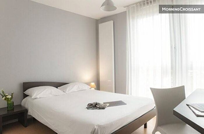 Appartement à louer - Planoise, Châteaufarine, Besançon - 1 pièce