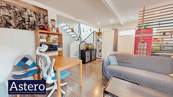 Appartement à vendre - Puteaux, Bergères Moulin - 3 pièces - 2 chambres