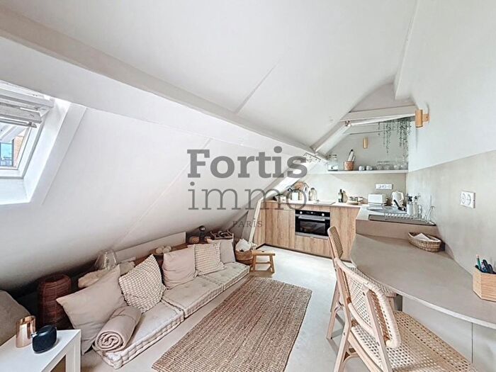 Appartement à vendre - Paris e , Elysée, Madeleine - 1 pièce - 1 chambre