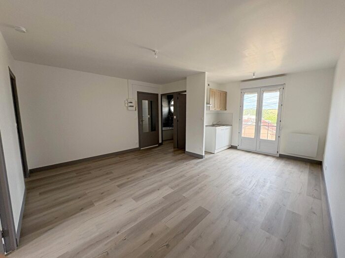 Goussainville, Centre-ville, Renaissance : Appartement 3 pièces à louer