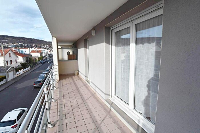 Clermont-Ferrand, Chanteranne, La Glacière : Appartement 4 pièces à vendre