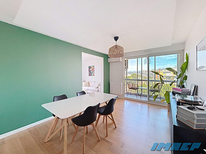 Appartement à vendre - Marseille e , Saint-Loup - 4 pièces - 2 chambres