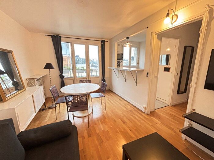 Appartement à louer - Emeriau-Zola, Paris ème arrondissement - 2 pièces - 1 chambre