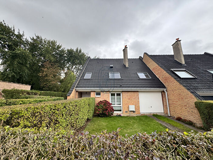 Maison à vendre - Bergues - 5 pièces - 4 chambres