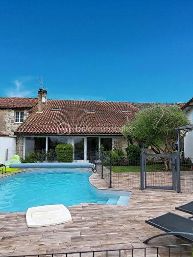 Bazens : Maison 7 pièces à vendre