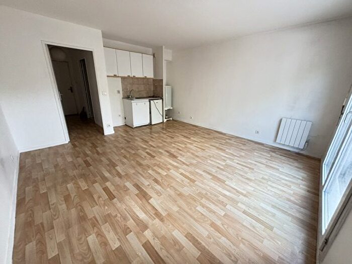 Montigny-le-Bretonneux : Appartement 1 pièce à louer