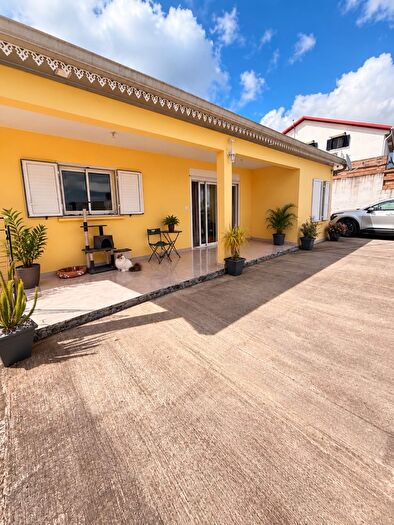 Maison 4 pièces à vendre à Saint-Paul, Petite France