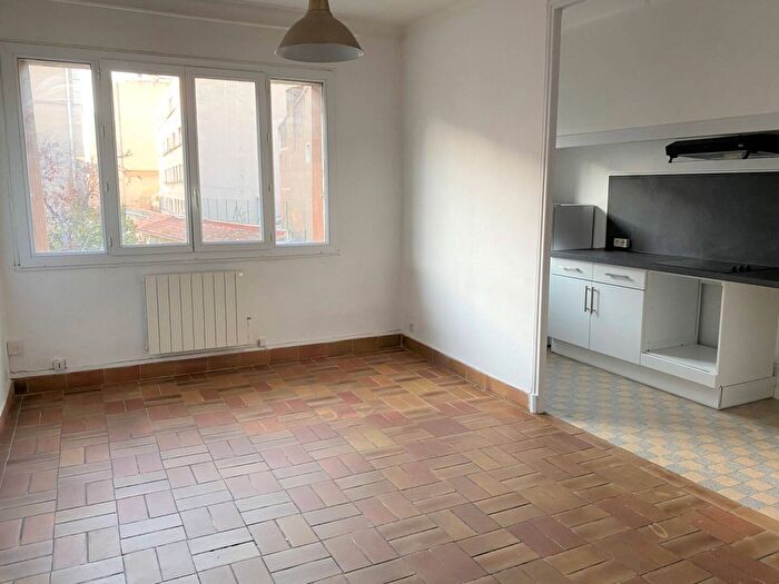 Appartement à louer - Marseille ème - 2 pièces - 1 chambre