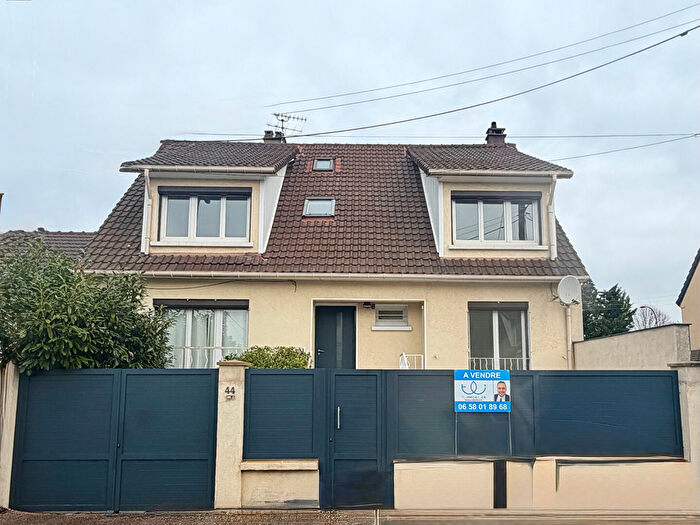 Maison à vendre - Bezons, Chênes, Val Notre Dame - 7 pièces - 4 chambres