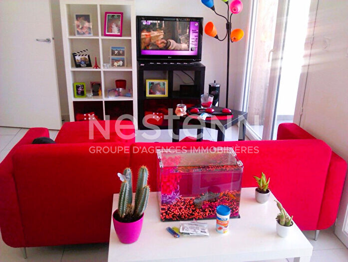 Appartement à vendre - La Londe-les-Maures, Valcros, Alicastre, Haut Pansard, Bas Pansard, Le Pin - 3 pièces - 2 chambres