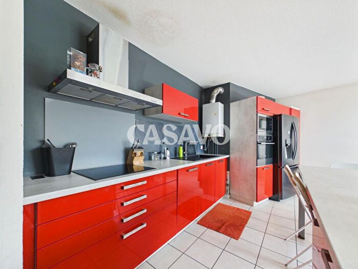 Décines-Charpieu, La Soie Montaberlet : Appartement 4 pièces à vendre