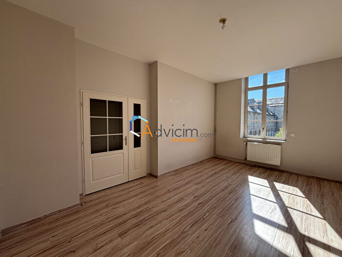 Orléans, Saint-Marc, Faubourg Bourgogne : Appartement 3 pièces à louer