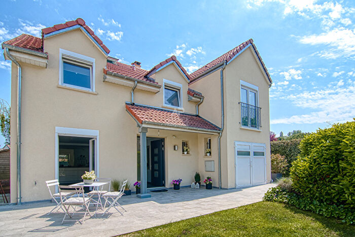 Maison à louer - Fourqueux - 10 pièces - 5 chambres
