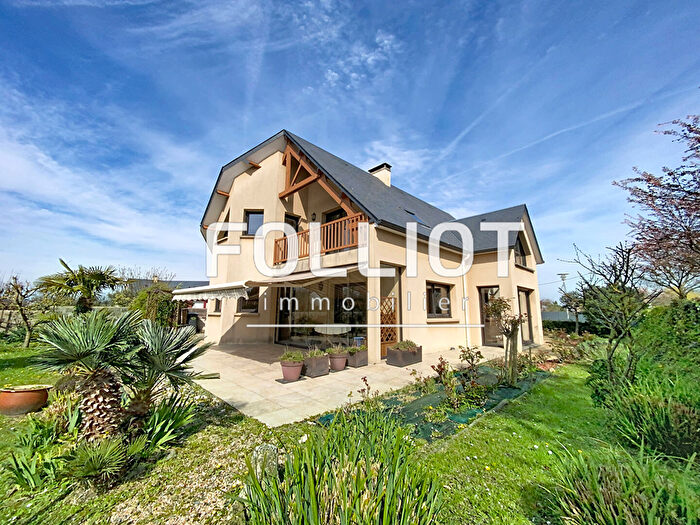 Maison à vendre - Yquelon - 8 pièces - 4 chambres