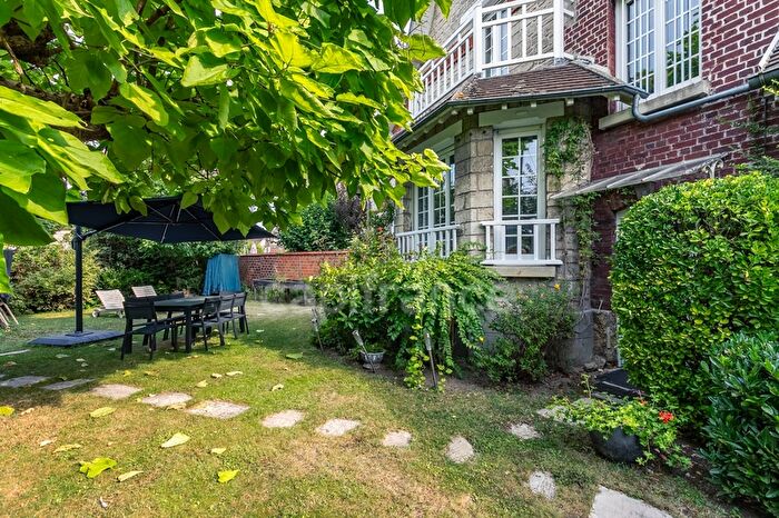 Maison à vendre - Soissons Longues Baies - 7 pièces - 4 chambres