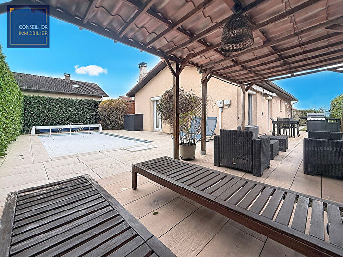 Maison à vendre - Ternay - 6 pièces - 5 chambres