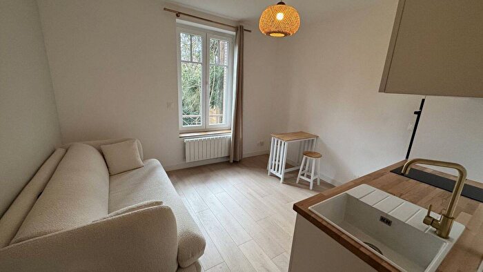 Appartement à louer - Tassin le Bourg, Tassin-la-Demi-Lune - 1 pièce