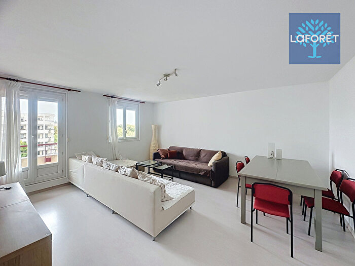 Appartement 4 pièces à louer à Montigny-le-Bretonneux, Saint-Quentin