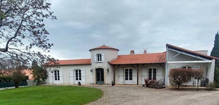 Maison à vendre - Niort, Nord - 7 pièces - 4 chambres