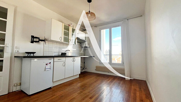 Appartement à vendre - Nanterre, Centre-ville - 2 pièces - 1 chambre