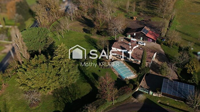 Maison à vendre - Saint-Pierre-sur-Dropt - 5 pièces - 4 chambres