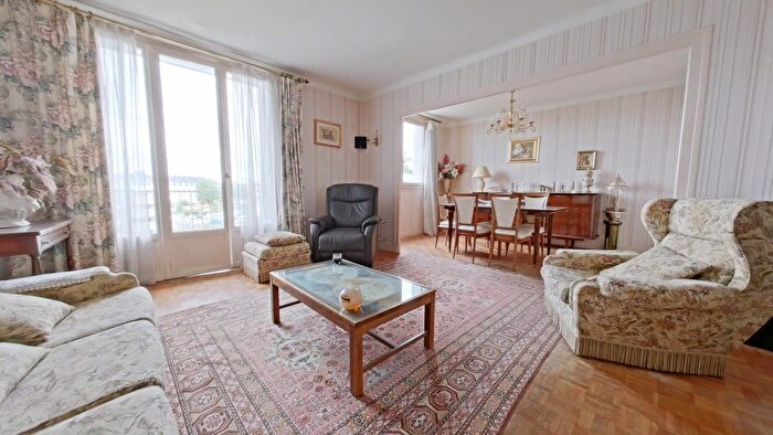Appartement 4 pièces à vendre - Nantes, Saint-Clément, Jardin des plantes, Caserne Lamoricière