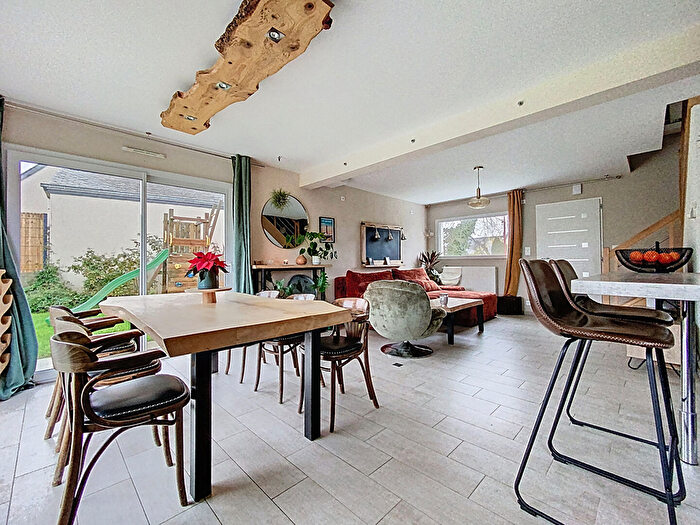 Maison à vendre - Calan - 6 pièces - 4 chambres