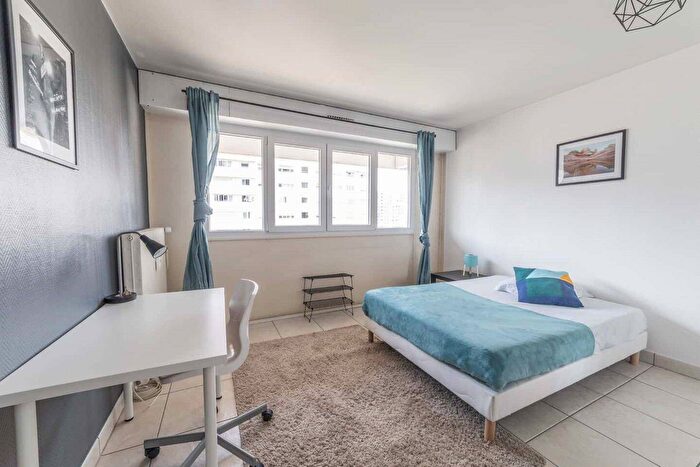 Appartement à louer - Esplanade Nord Est, Strasbourg - 1 pièce