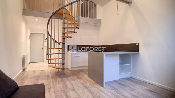 Appartement à louer - Caudebec-lès-Elbeuf - 2 pièces - 1 chambre