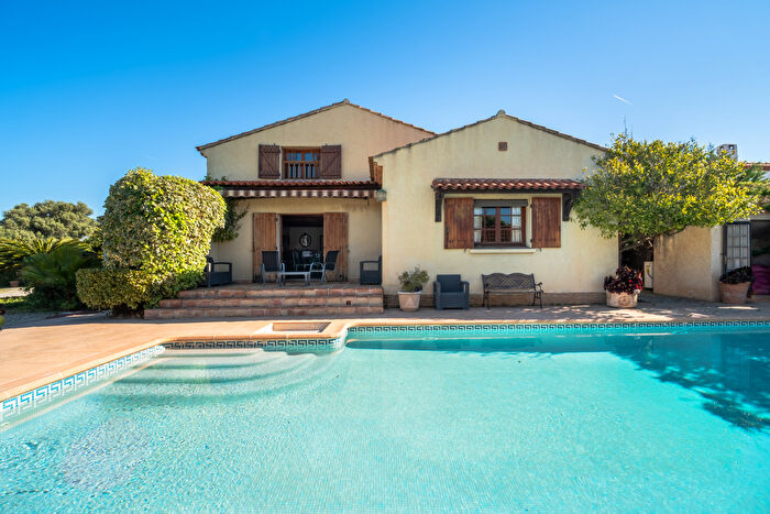Maison 8 pièces à Six-Fours-les-Plages, Font de Fillol, Rayolet, Le Brusc, à vendre