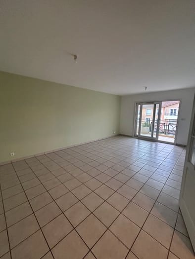 Appartement 3 pièces à louer - Savigneux