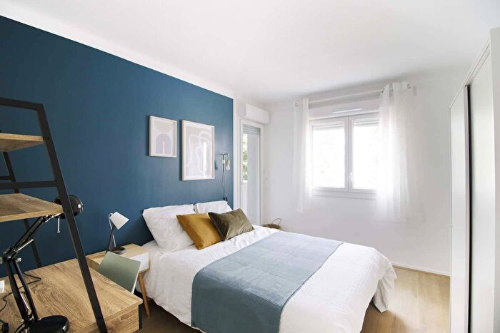 Abry, Grenoble : Appartement 1 pièce à louer