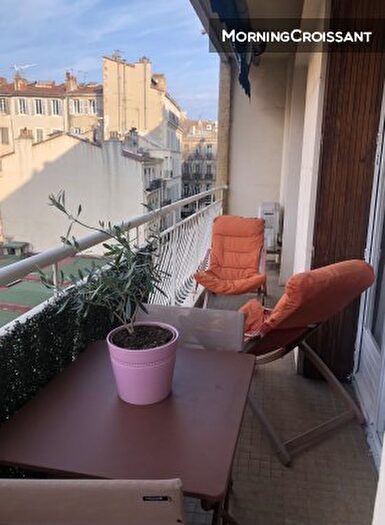 Appartement à louer - Marseille e , Cinq Avenues - 3 pièces - 2 chambres
