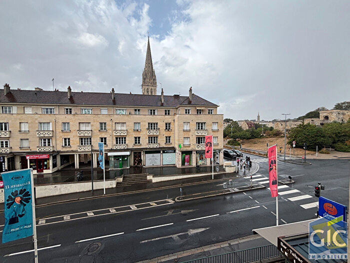 Appartement 4 pièces à louer à Caen, Saint-Jean Etudes, Saint-Gilles
