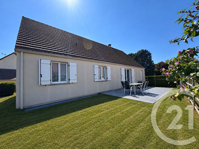 Maison 5 pièces à vendre à Joué-l'Abbé