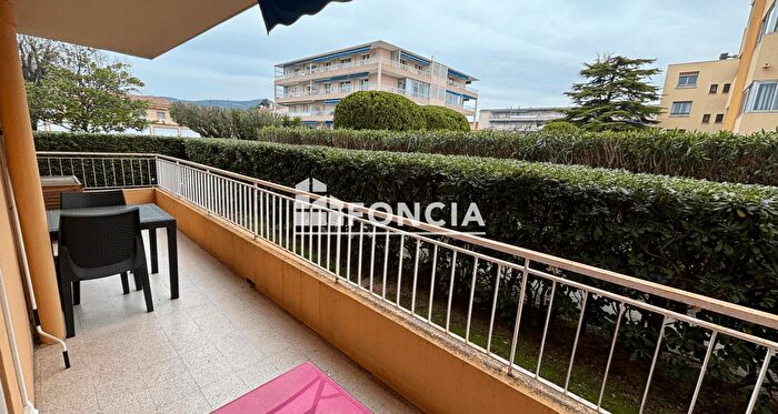 Appartement à vendre - Six-Fours-les-Plages, Les Lones, Bucarin, Fort, Les Playes - 2 pièces - 1 chambre