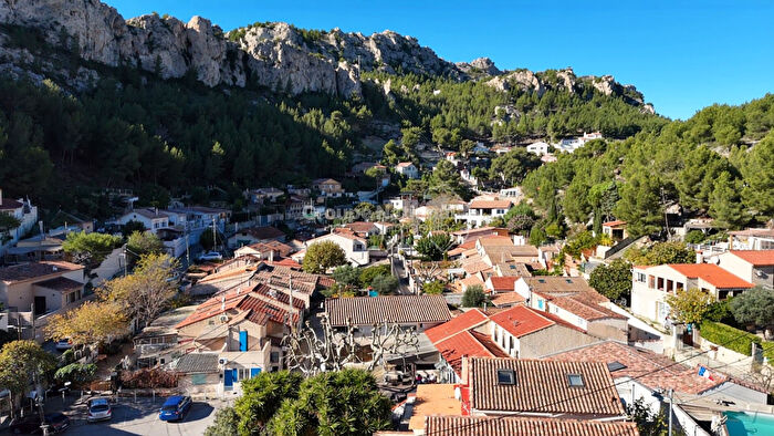 Maison à vendre - Le Rove - 4 pièces