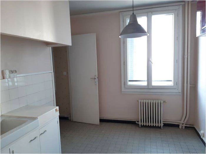 Appartement 4 pièces à Centre Ville-Louis Blanc, Alès, à louer