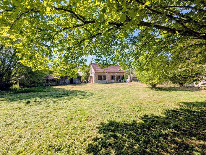 Maison 4 pièces à Condé-sur-Vesgre, à vendre