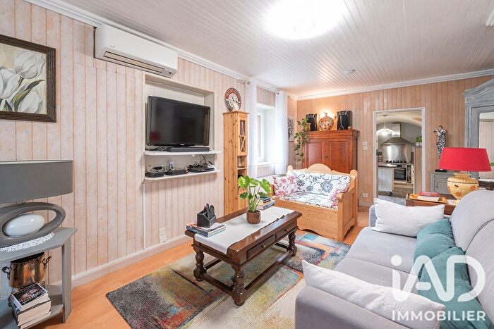 Le Bourg-d'Oisans : Maison 5 pièces à vendre