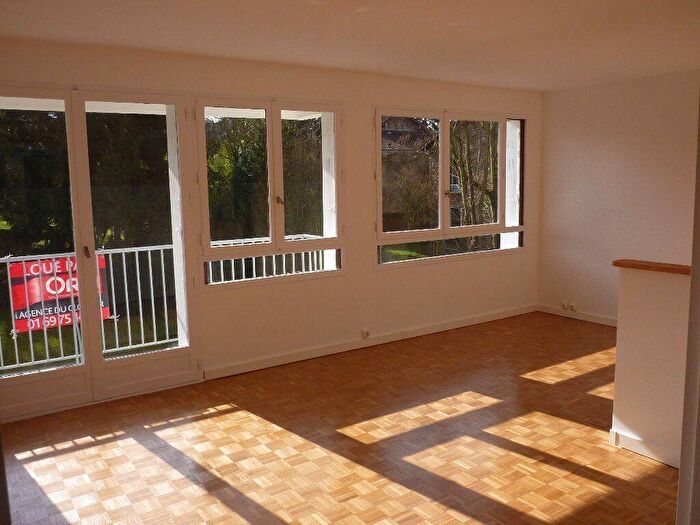Centre Ville, Massy : Appartement 2 pièces à louer