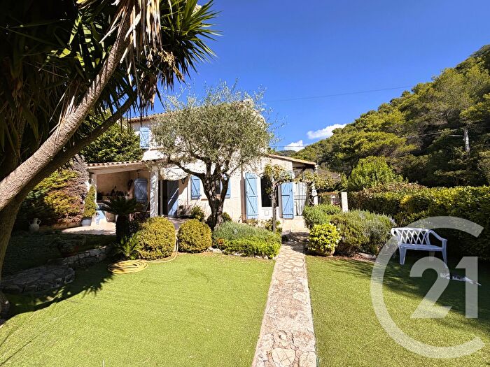 Maison 4 pièces à La Turbie, à vendre