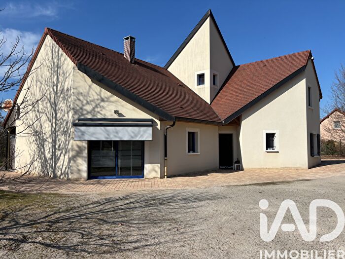 Maison à vendre - Louhans - 7 pièces - 4 chambres