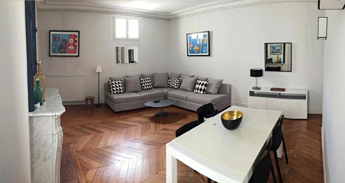 Ternes-Maillot, Paris 17ème arrondissement : Appartement 3 pièces à louer