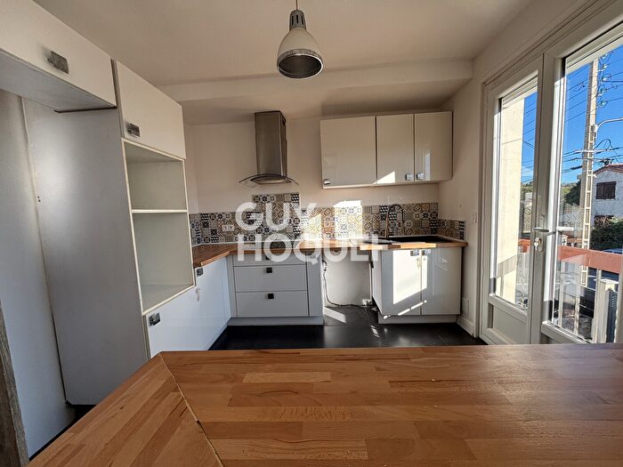 Appartement à louer - Corneilla-la-Rivière - 4 pièces - 3 chambres