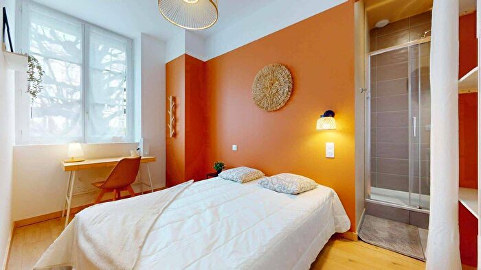 Appartement 1 pièce à louer - Hyper Centre-Vieille Ville, Saint-Étienne