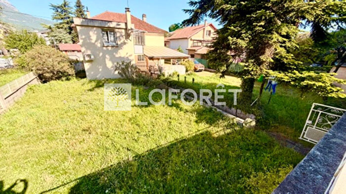 Échirolles, Village, La Commanderie - Maison 9 pièces à vendre
