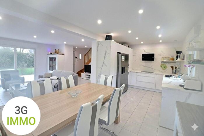 Maison à vendre - Trouville-sur-Mer, Hennequeville, Roches Noires, Les Aubets, Callenville - 6 pièces - 4 chambres